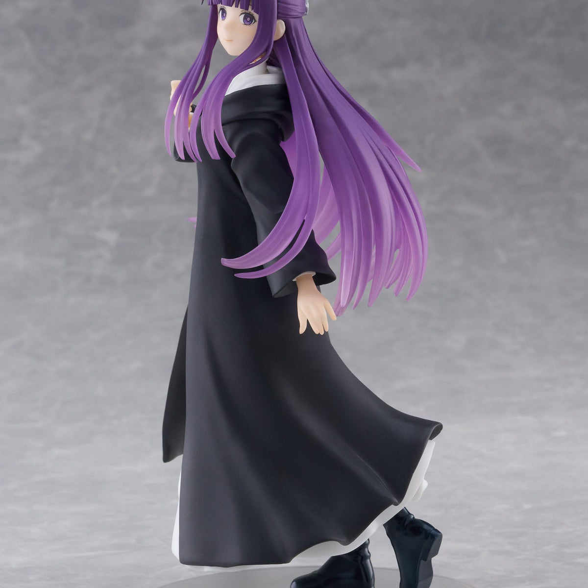 Frieren: Beyond Journey's End Coreful PVC Statue Fern 18 cm – Camden Anime
